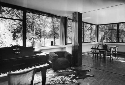 House on the River | Architectuul
