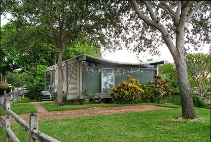 Cocoon House | Architectuul