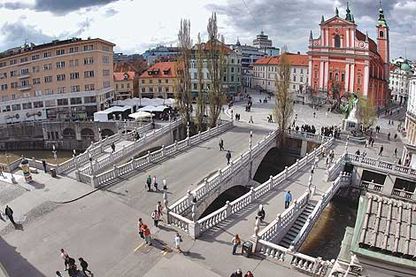 The Triple Bridge | Architectuul