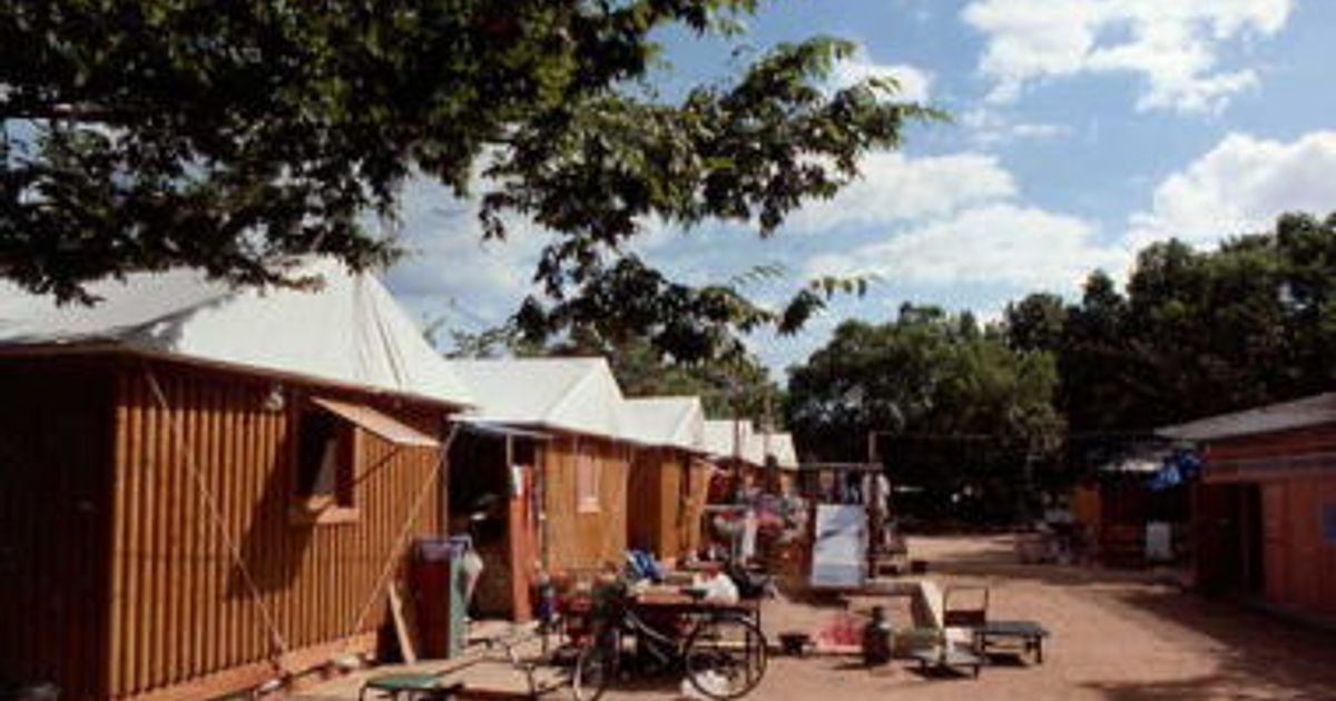 Paper House | Architectuul