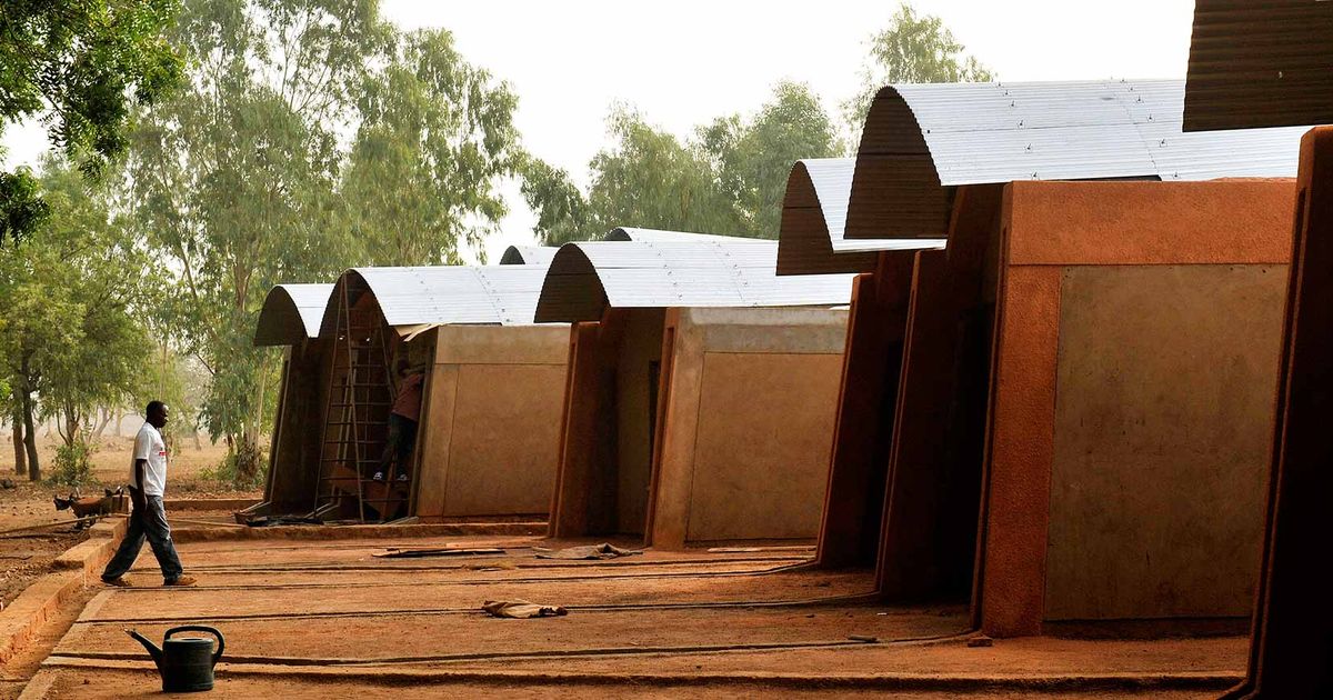 Gando Teachers Housing | Architectuul