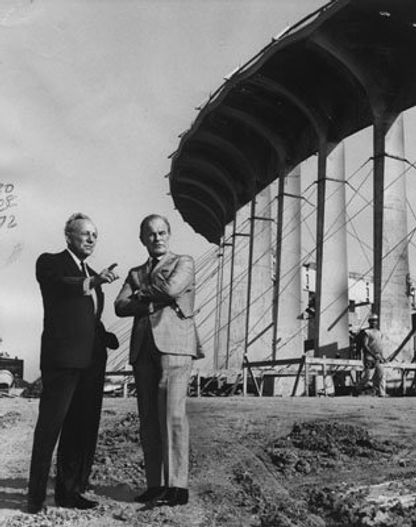 Charles Luckman | Architectuul