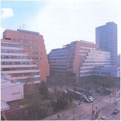 Federal Ministry of Defense | Architectuul