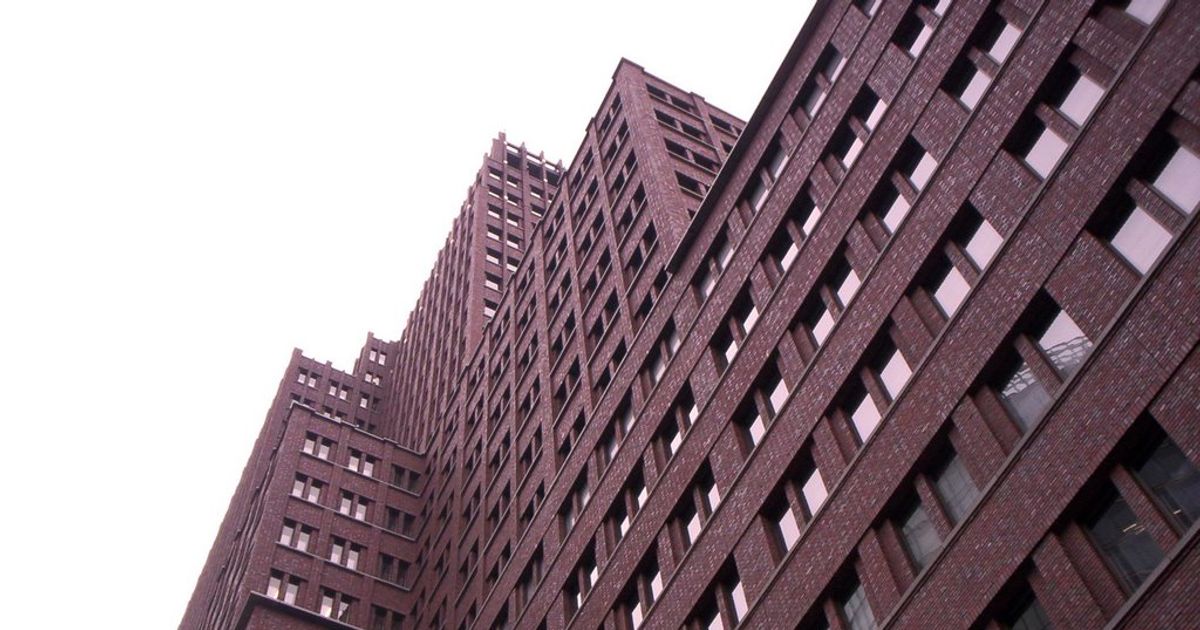 Daimler Chrysler Building | Architectuul Daimler Chrysler Building | Architectuul