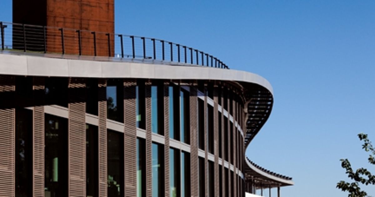 Solon Corporate Headquarters | Architectuul