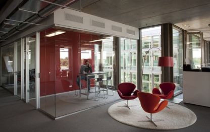 Solon Corporate Headquarters | Architectuul