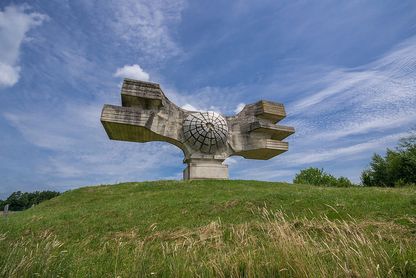 Memorial to the Revolution of the People of Moslavina | Architectuul