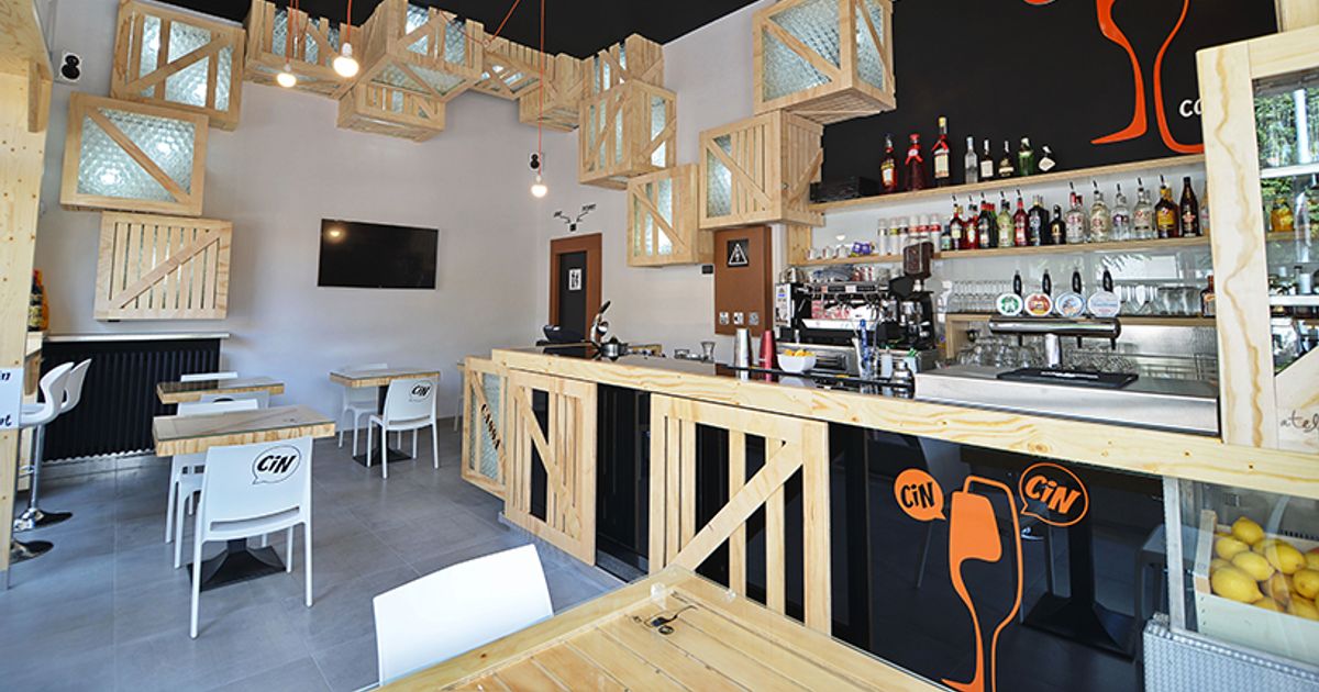 Cin Cin Cocktail Bar | Architectuul