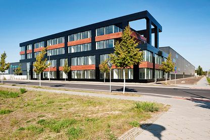 Sulfurcell Solar-fabric | Architectuul