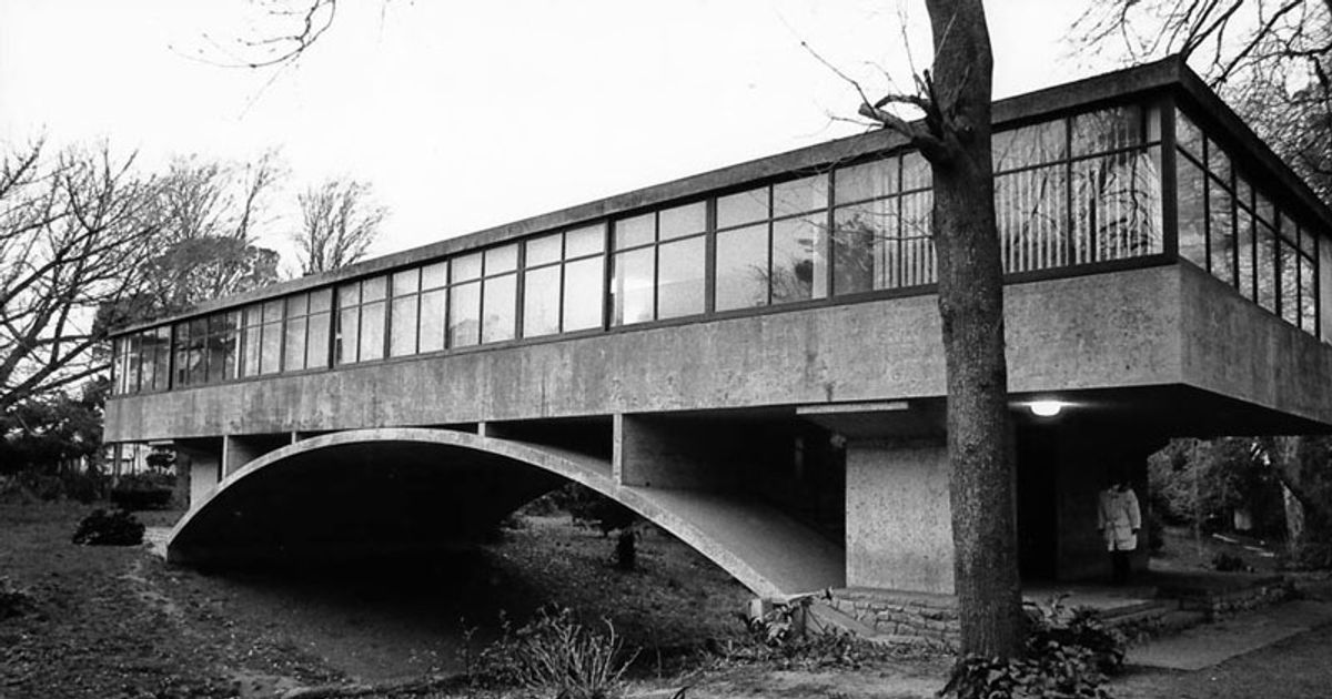 House on the River | Architectuul