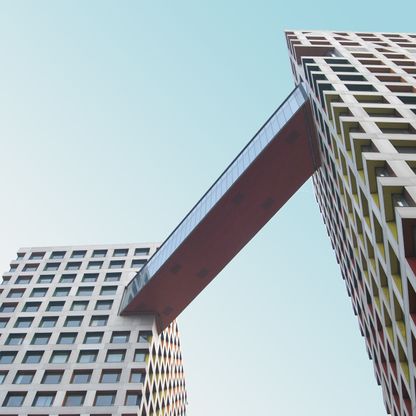 Linked Hybrid | Architectuul