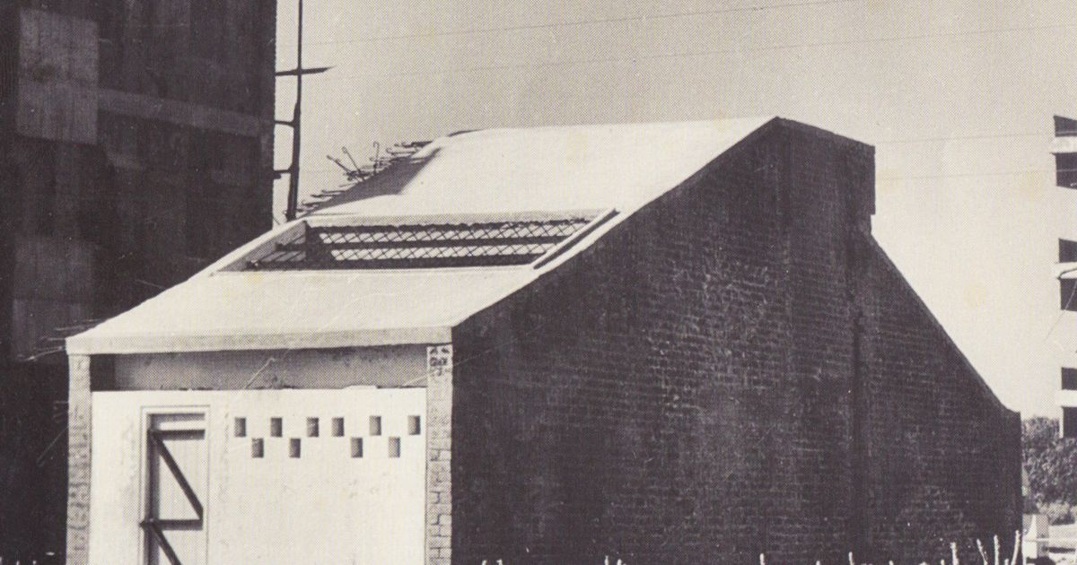 Tube Housing | Architectuul