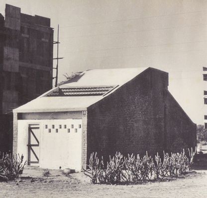 Tube Housing | Architectuul