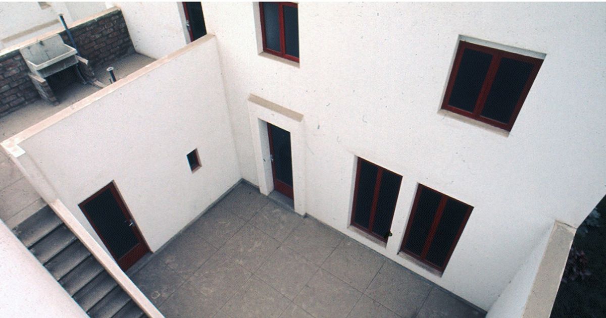 Samper Previs Housing | Architectuul