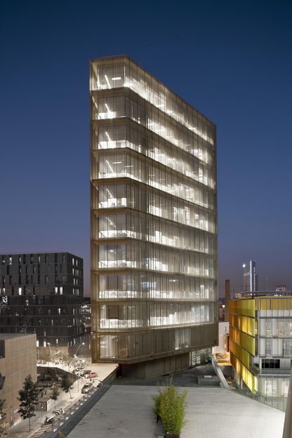 INDRA Office | Architectuul