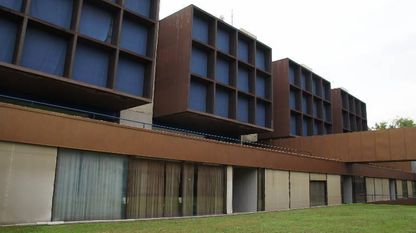 IBM Education Center | Architectuul