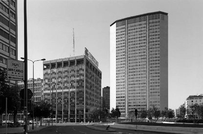 Pirelli Tower | Architectuul