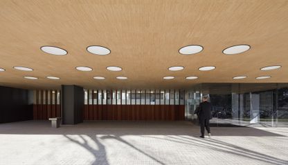 Alta Diagonal Building | Architectuul