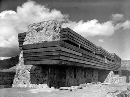 Dover Sun House | Architectuul