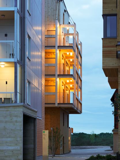 The Wooden Box House | Architectuul