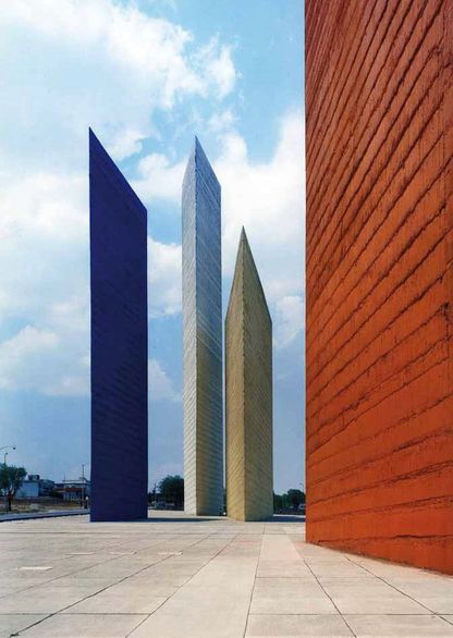 Towers of the Ciudad Satelite | Architectuul