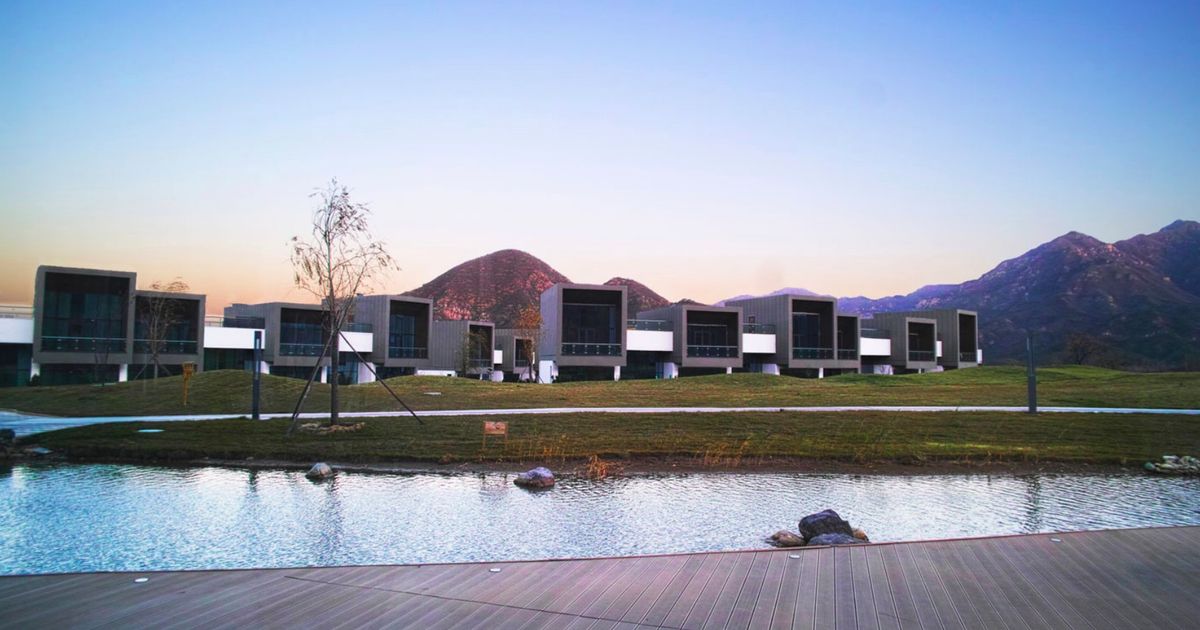 The Valley Resort | Architectuul