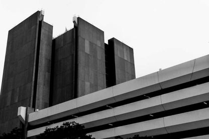 AT&T Long Lines Building | Architectuul