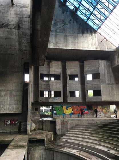 Home of Revolution | Architectuul