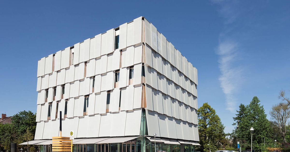 The SOS Education And Meeting Centre | Architectuul