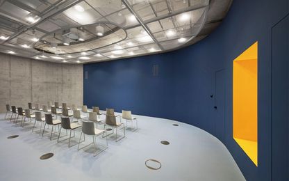 The SOS Education And Meeting Centre | Architectuul