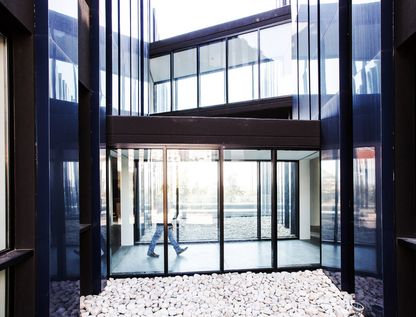 Byblos Town Hall | Architectuul
