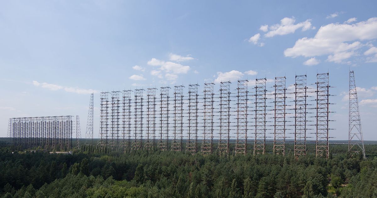 DUGA-1 | Architectuul