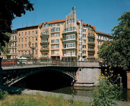 Residential Block 270 | Architectuul