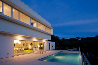 Fir Tree House | Architectuul