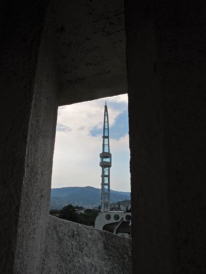 Monument Vogosca | Architectuul