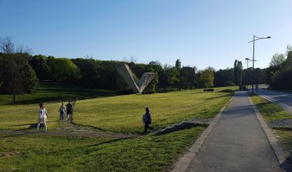 Sumarice Memorial Park | Architectuul