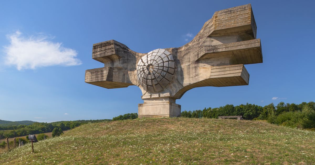 Memorial to the Revolution of the People of Moslavina | Architectuul