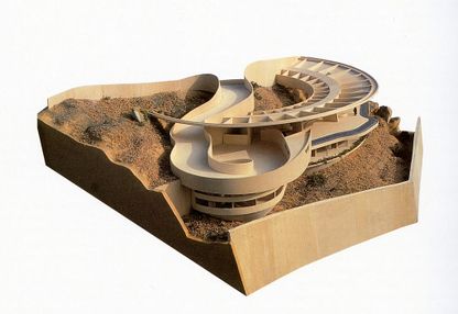 Arango House | Architectuul