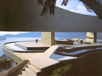 Arango House | Architectuul