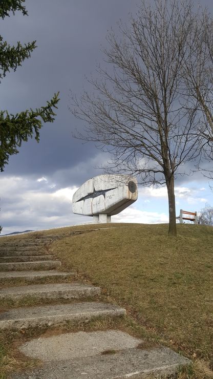 Monument Vogosca | Architectuul