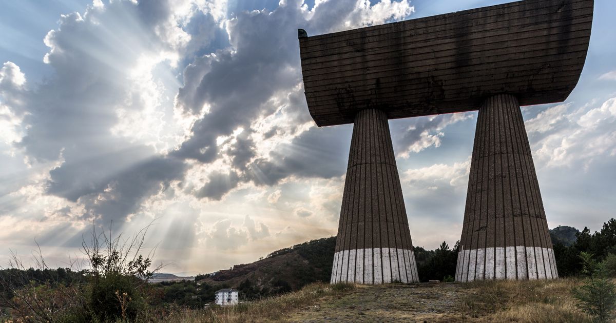 Miners Monument | Architectuul