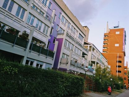 IBA Block 9 | Architectuul