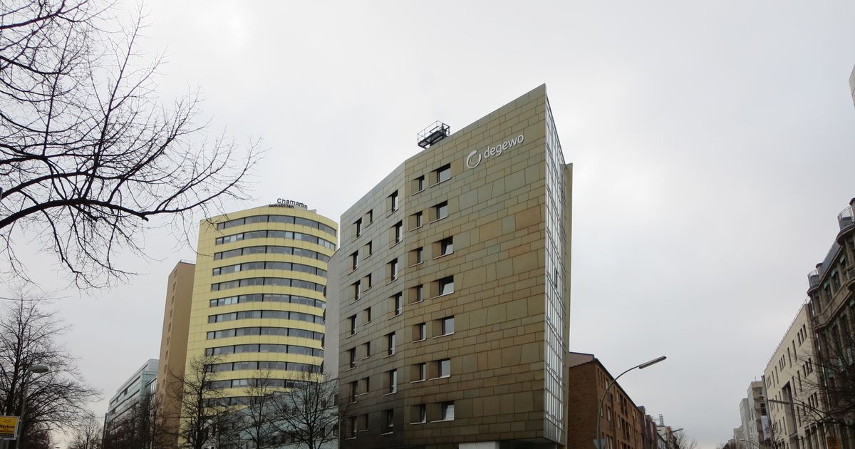 Hadid IBA Housing Block 2 | Architectuul