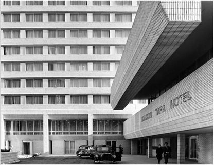 Berkeley Bat House | Architectuul