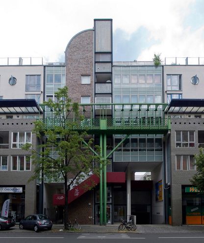 IBA Block 4 | Architectuul