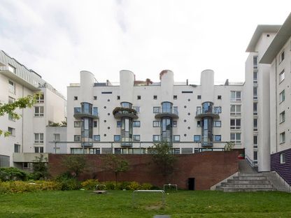 IBA Block 4 | Architectuul