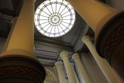 The Ministry of Justice and the Parliament Building | Architectuul