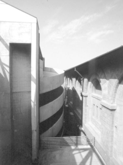 Auto Terminal Silos | Architectuul