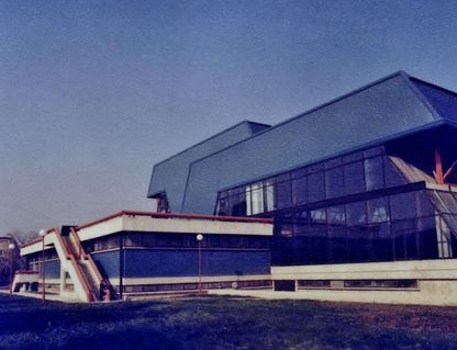 Olympic Swimming Pool | Architectuul